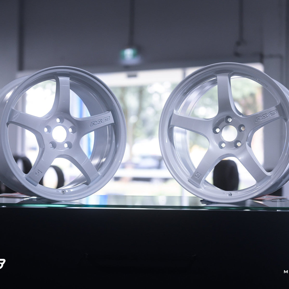 gramLIGHTS 57CR Ceramic Pearl White | MK MOTORSPORTS | Gram Lights ...